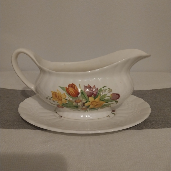 Dining | Simpsons Potters Cobridge Solian Ware Floral Gravy Boat Made ...